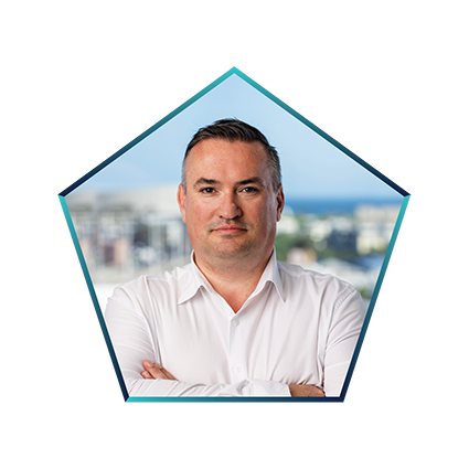 Meet The Team – amplify5