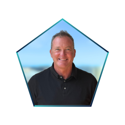 Meet The Team – amplify5